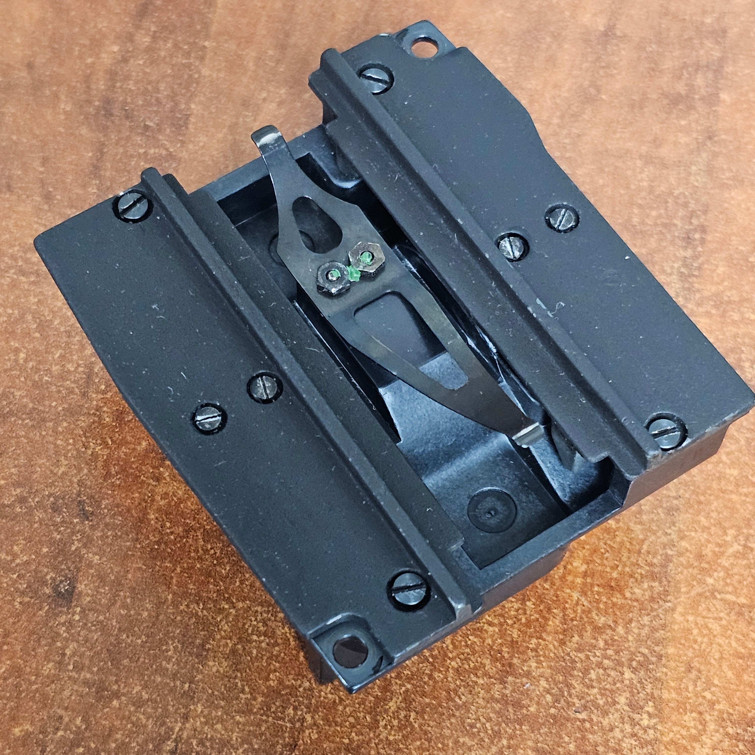 Arri SR Magazine Regular 16 Throat Assembly – Du-All Camera