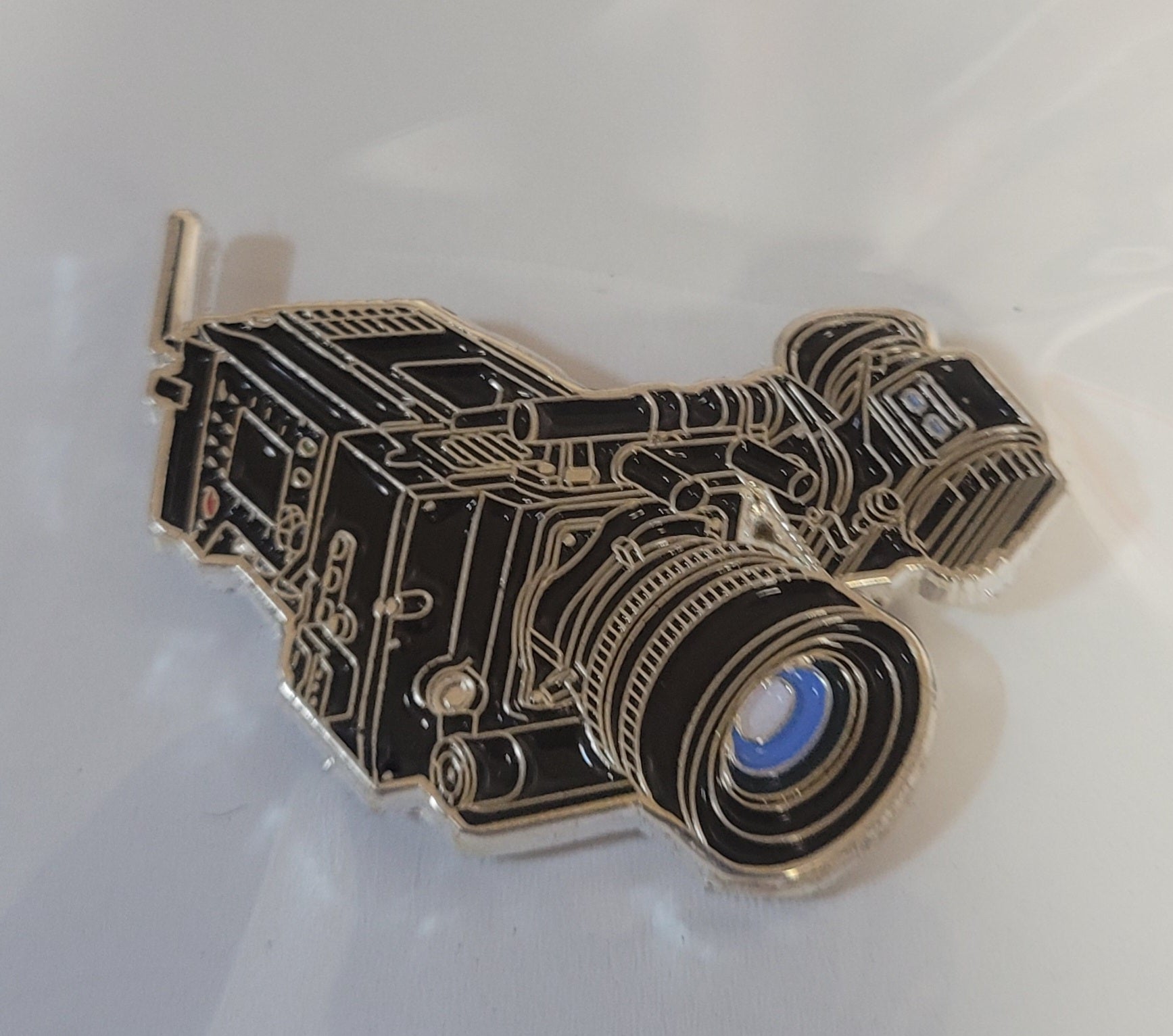 Digital Camera Lens Enamel Lapel Pin -Limited Edition – Du-All Camera